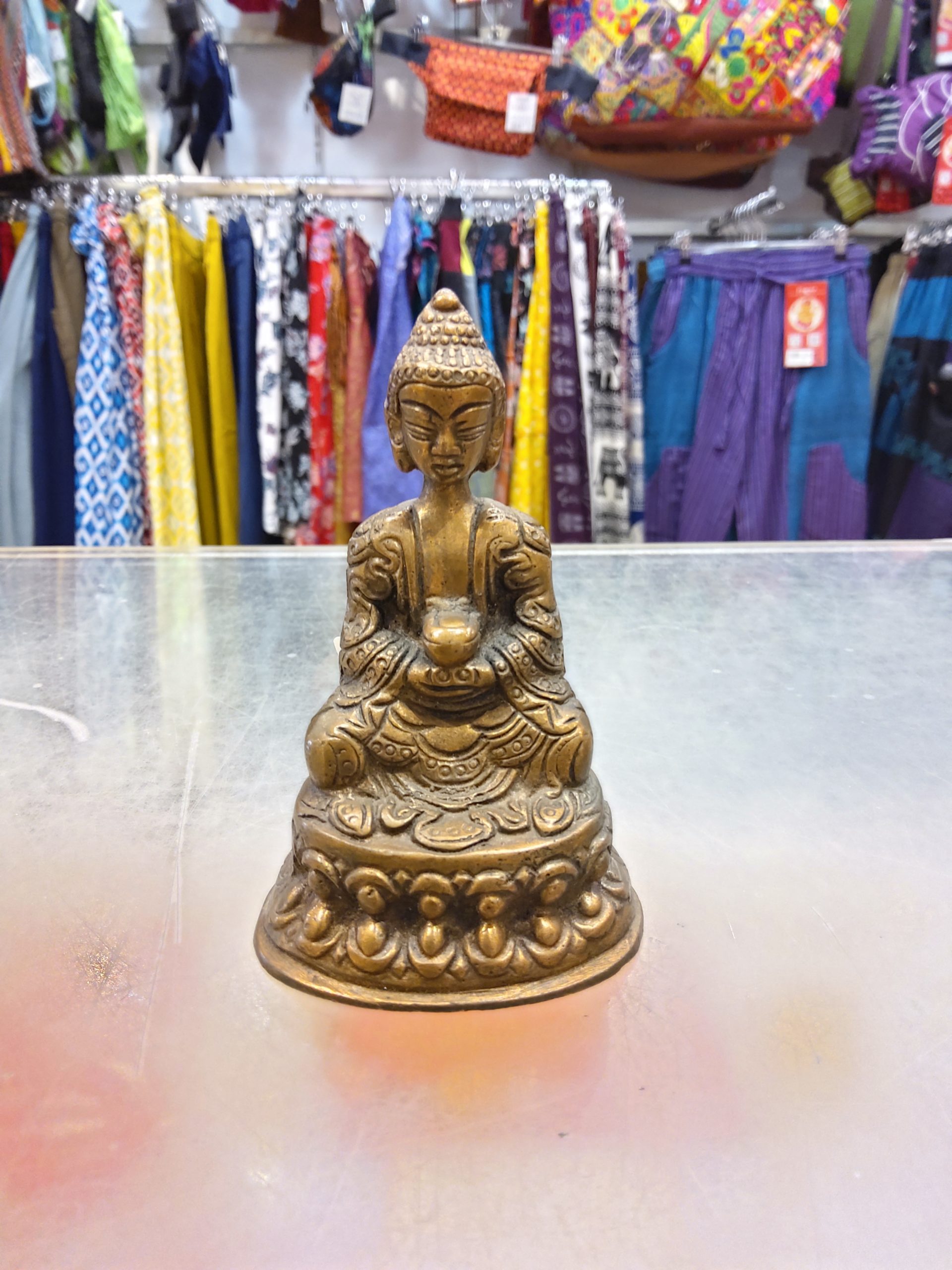 Bouddha en bronze cuivré – Dharma.fr